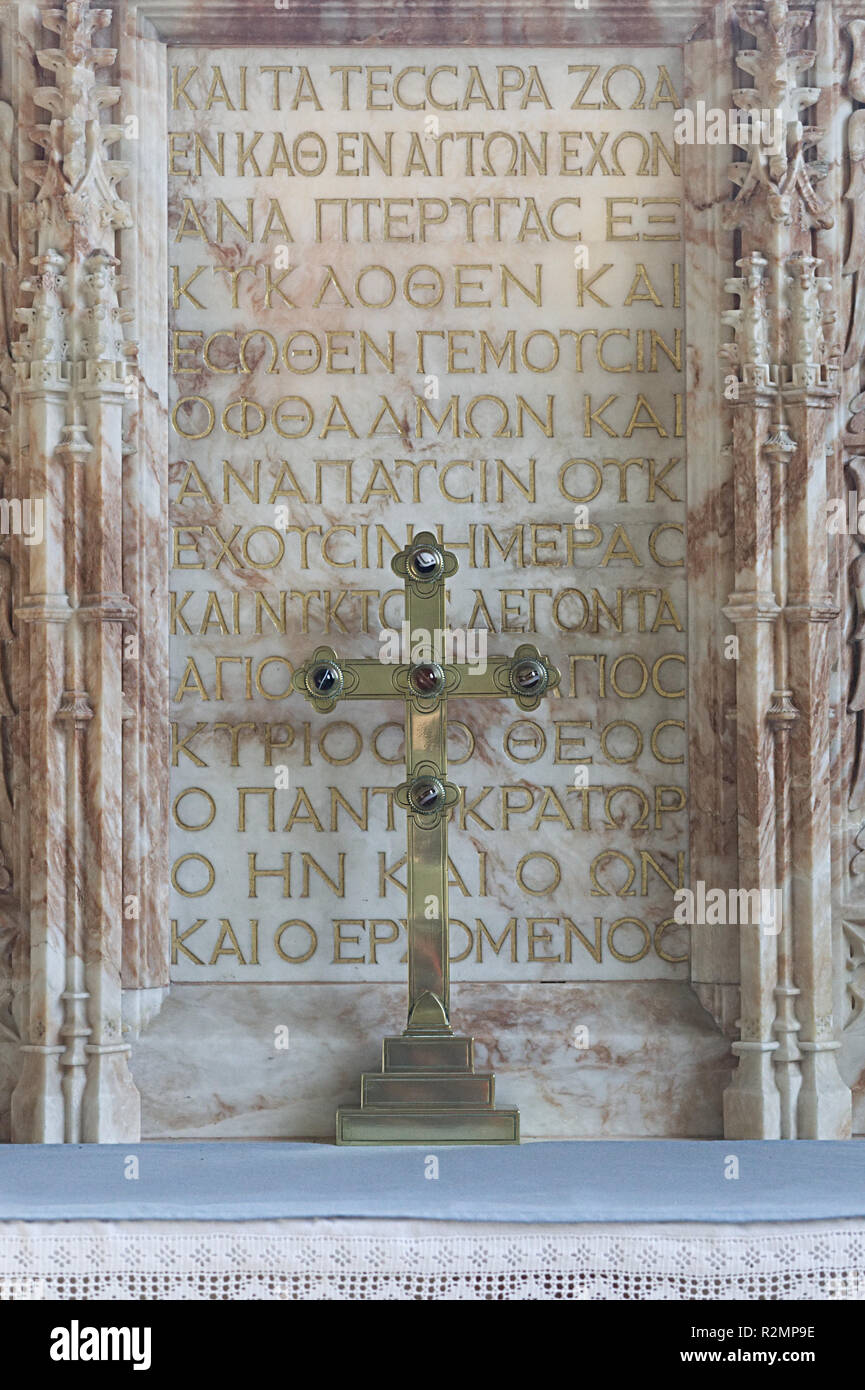 Christian cross marble stone hi-res stock photography and images - Alamy