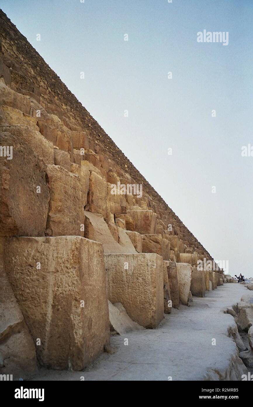 Pyramid base hi-res stock photography and images - Alamy