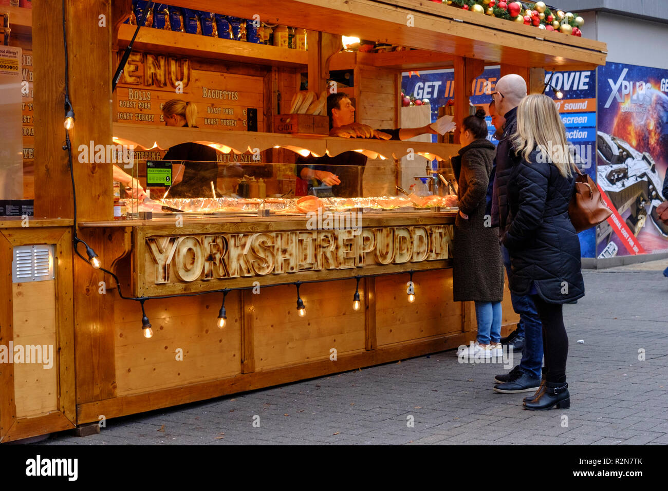 Yorkshire pudding wrap hi-res stock photography and images - Alamy