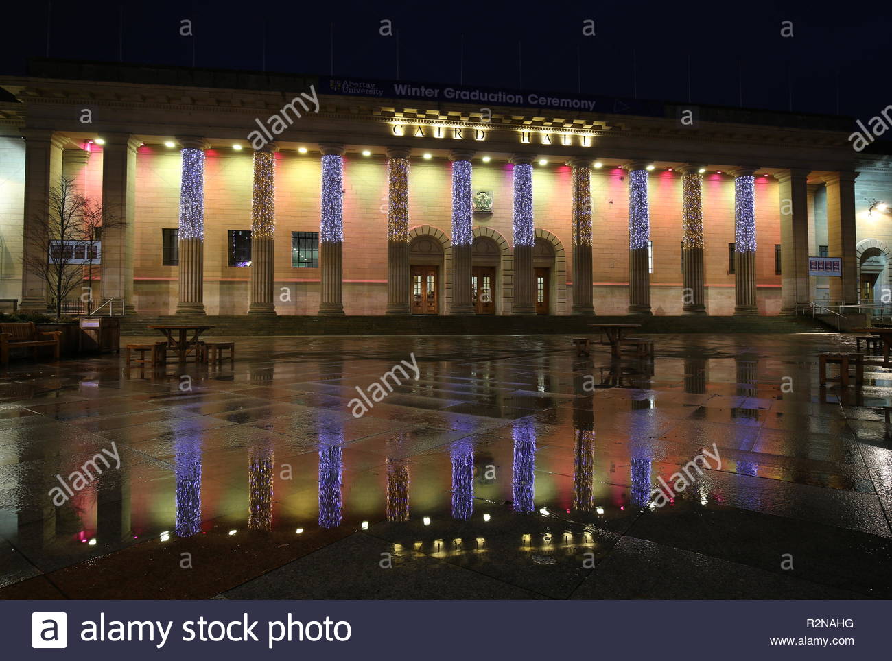 Caird Hall Christmas Dundee Stock Photos & Caird Hall Christmas Dundee ...