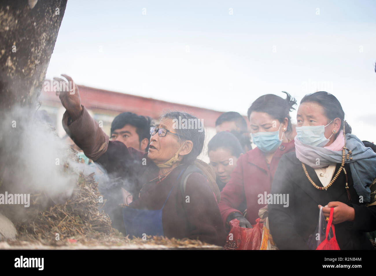 Tibet china barkhor square hi-res stock photography and images - Alamy