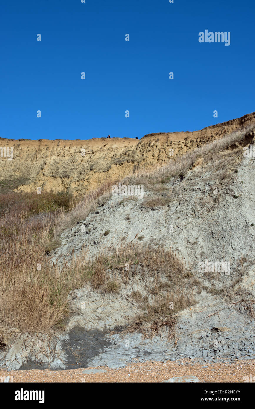 Unstable cliff edges hi-res stock photography and images - Alamy