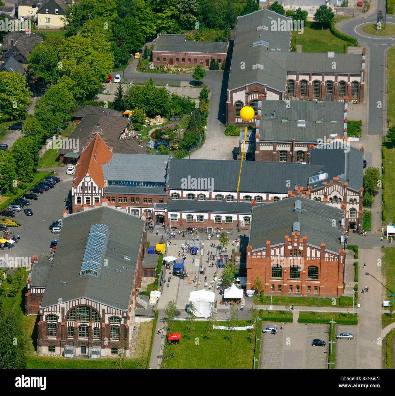 1 tower hi-res stock photography and images - Alamy