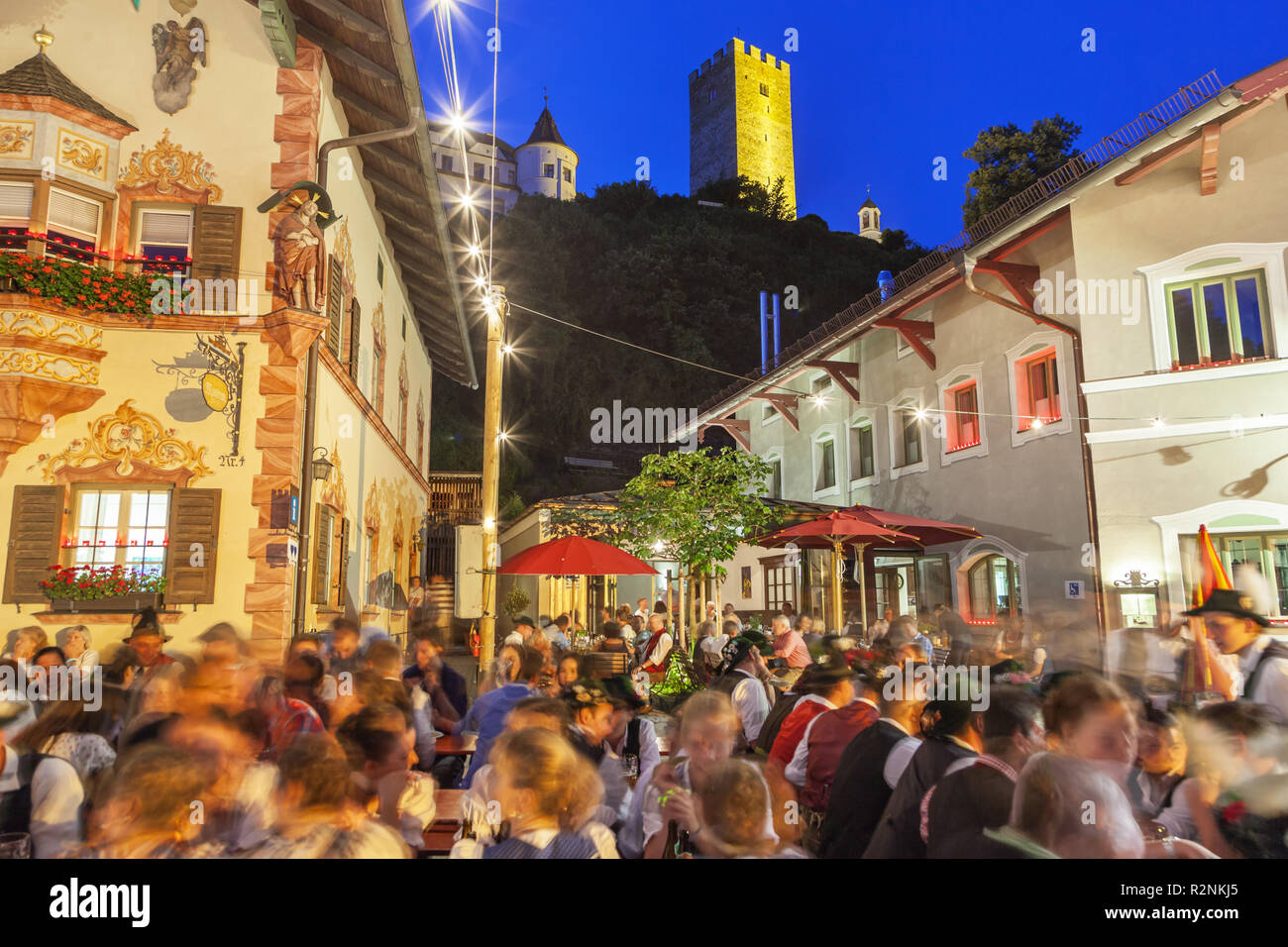 Market square with neubeuern castle hi-res stock photography and images ...