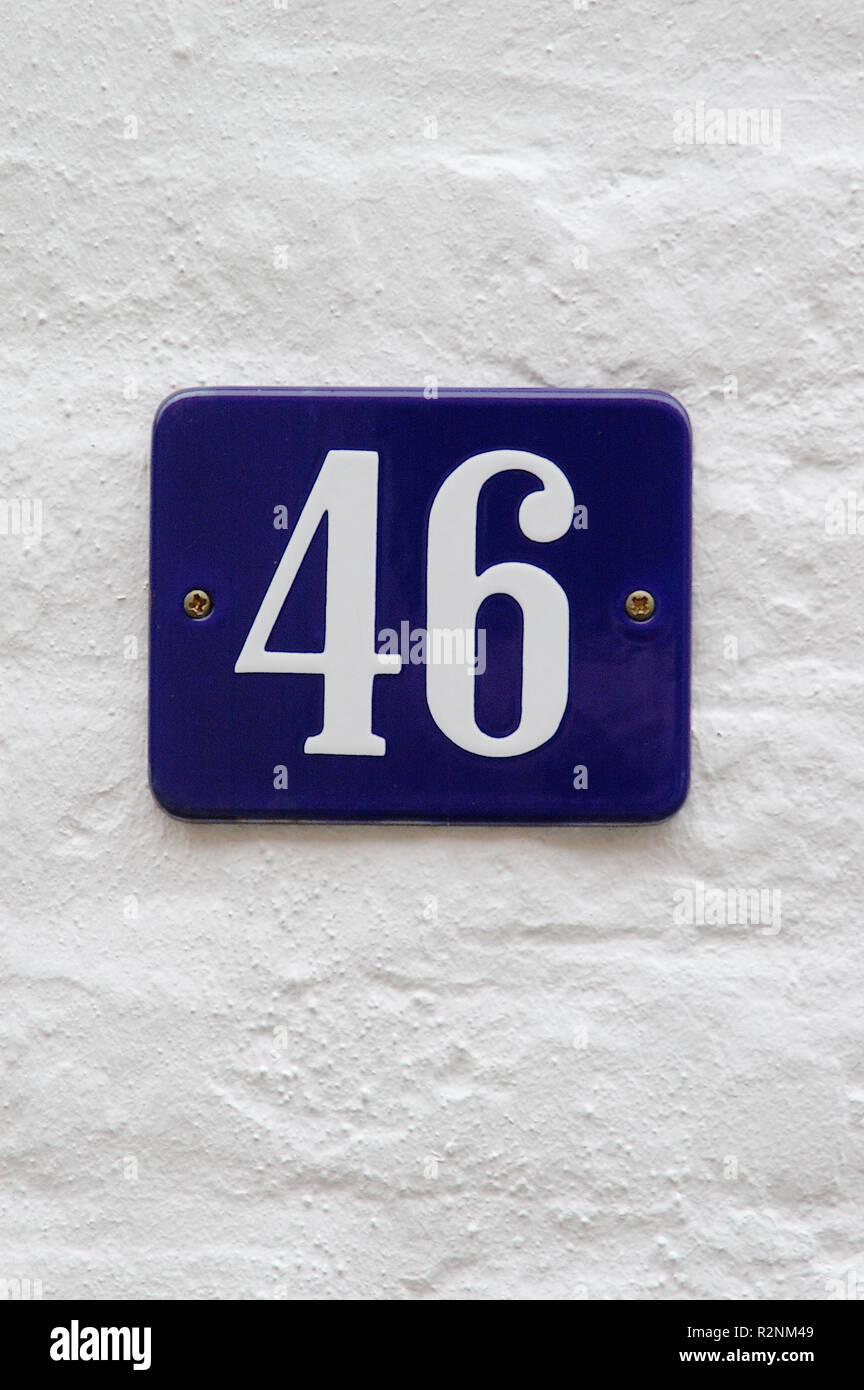 House numbers brass hi-res stock photography and images - Alamy