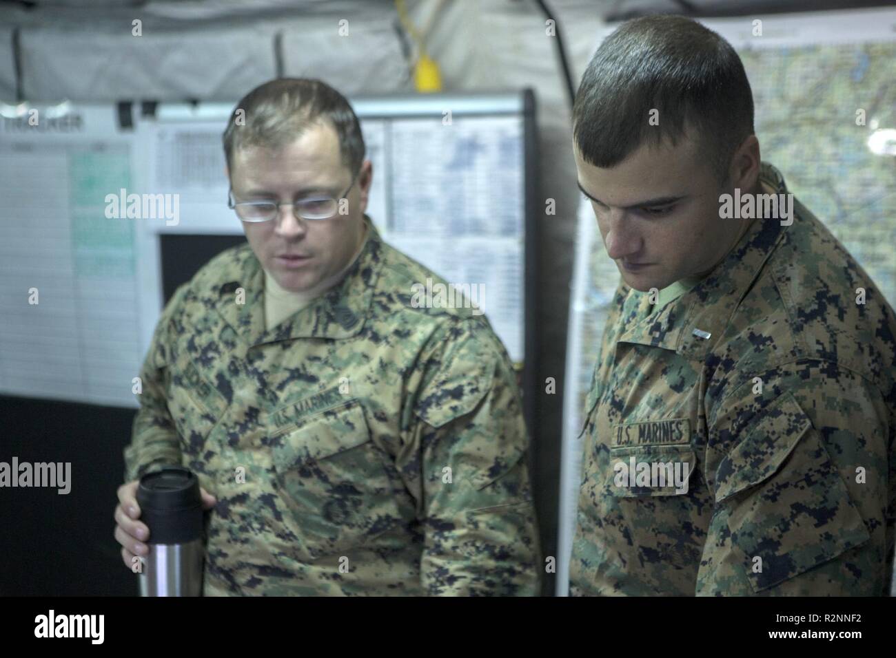 2d marine division fwd hi-res stock photography and images - Alamy