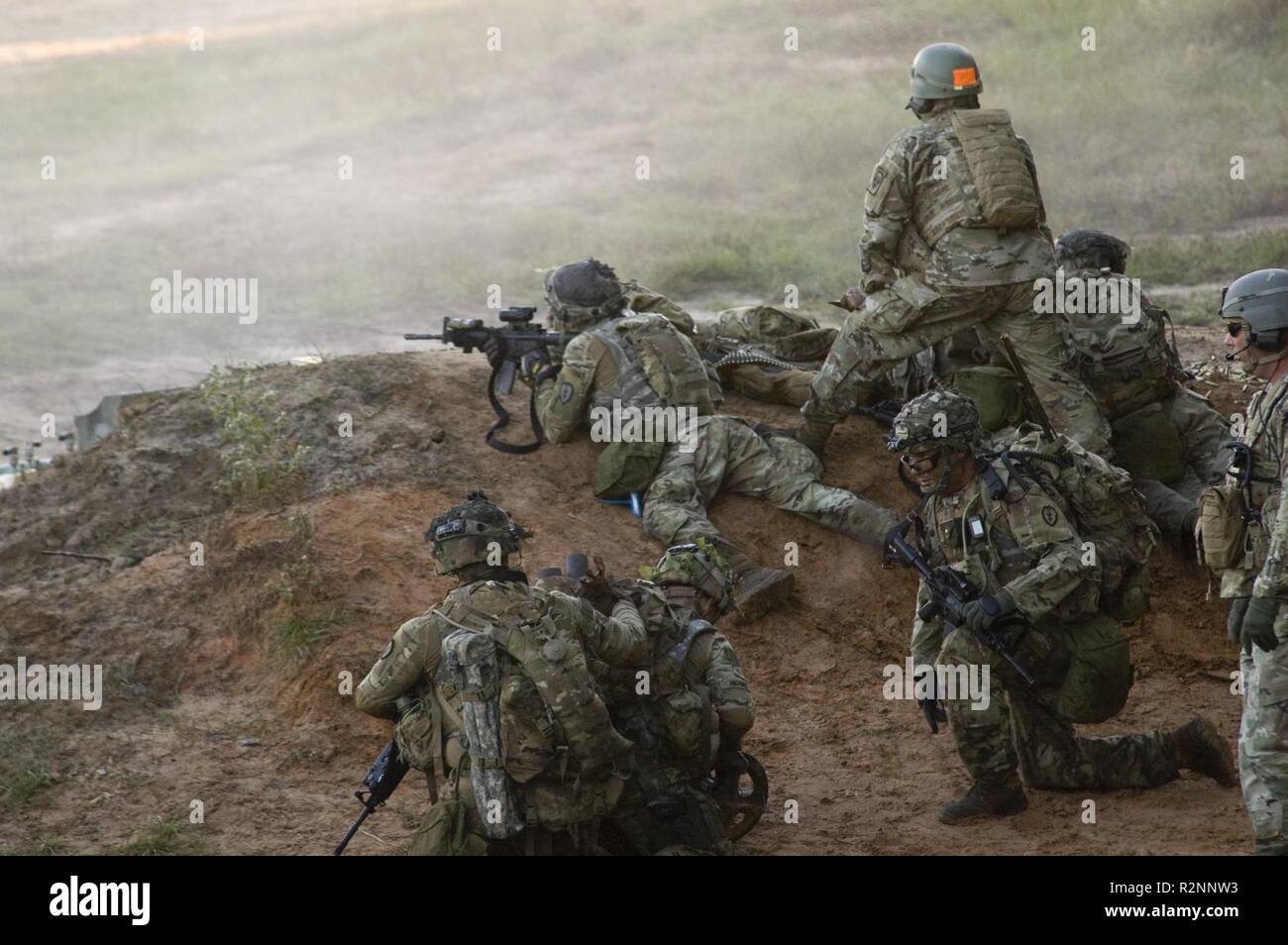 1 151 infantry hi-res stock photography and images - Alamy