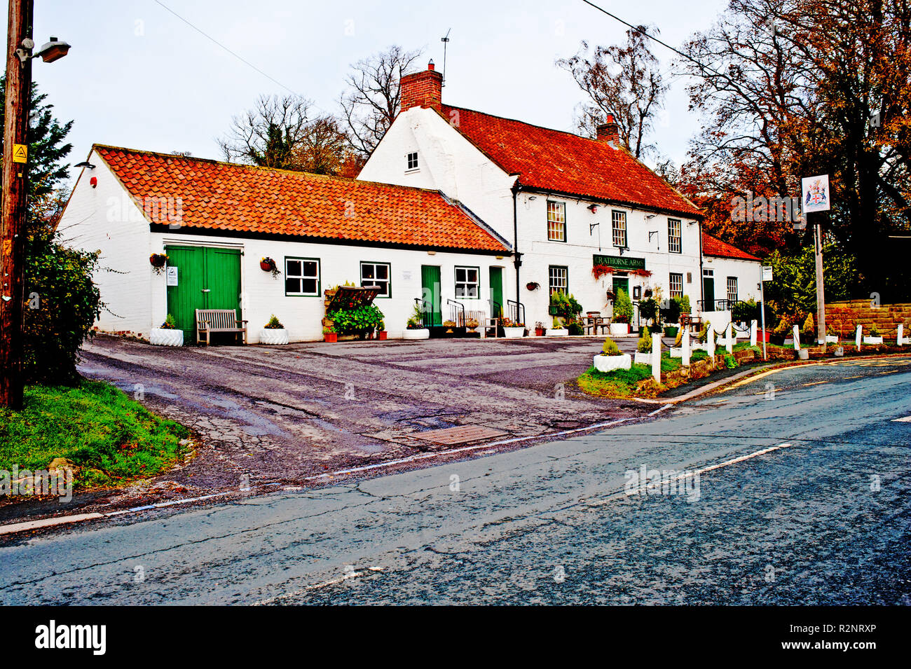 The Crathorne Arms, Crathorne, North Yorkshire Stock Photo - Alamy