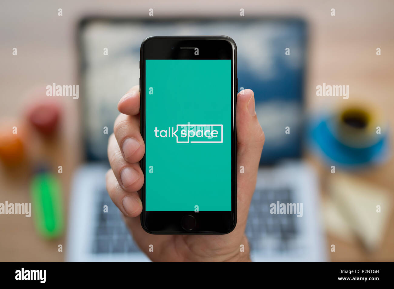 Talkspace application hi-res stock photography and images - Alamy