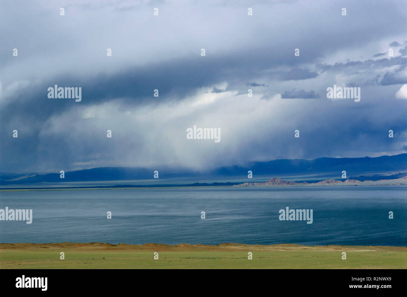 phantom rain clouds Stock Photo - Alamy