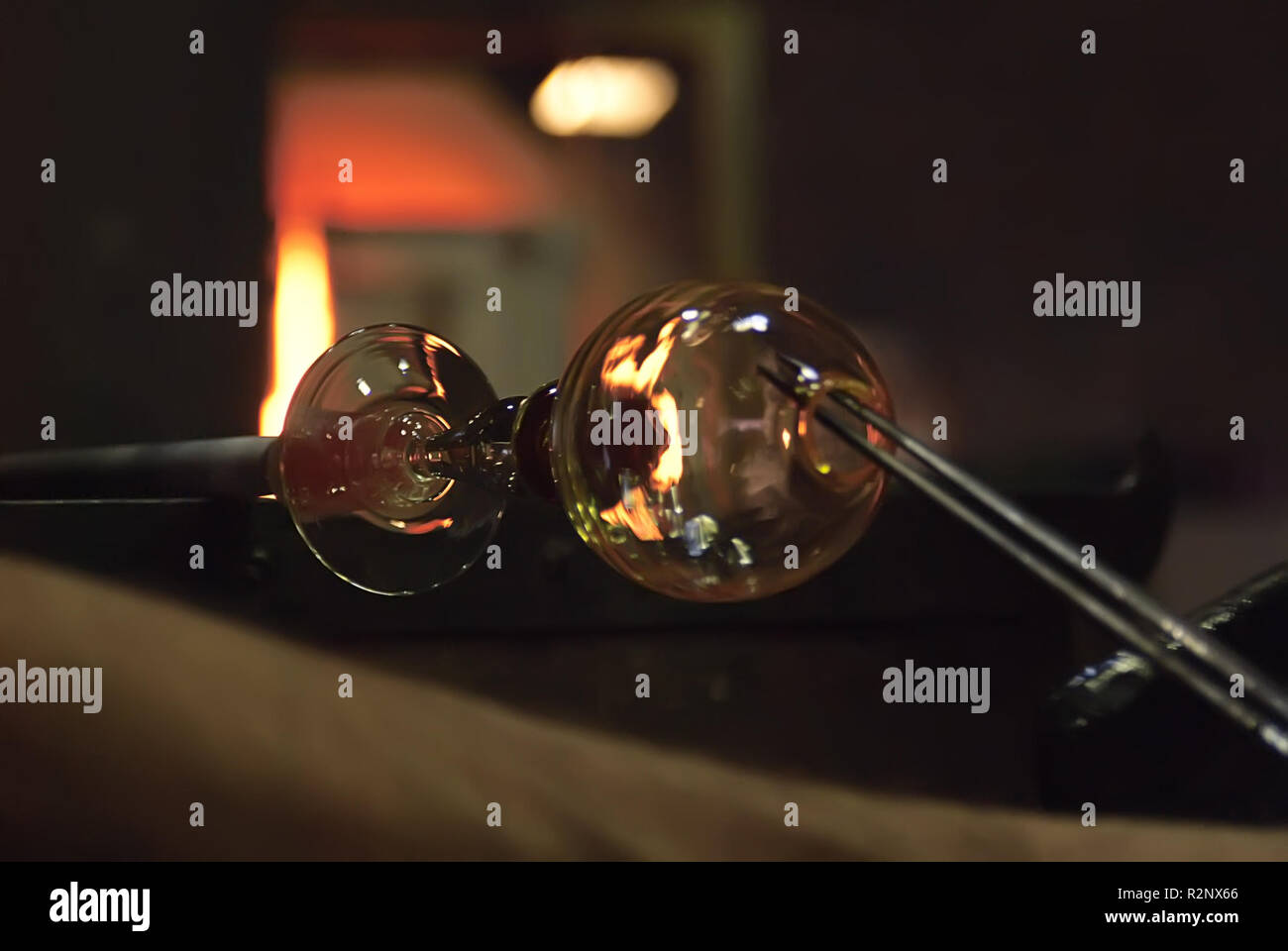 Farbglas hi-res stock photography and images - Alamy