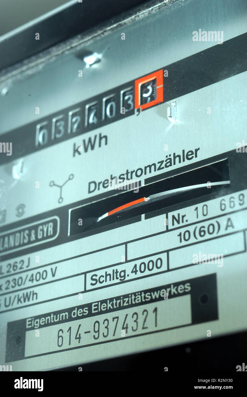 Three phase meter hi-res stock photography and images - Alamy
