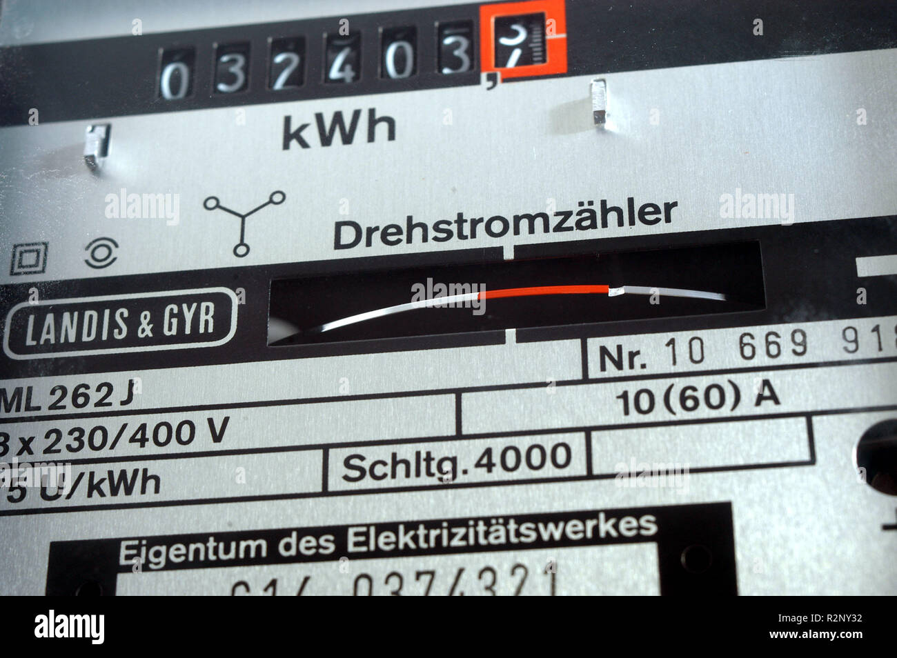 Polyphasé hi-res stock photography and images - Alamy