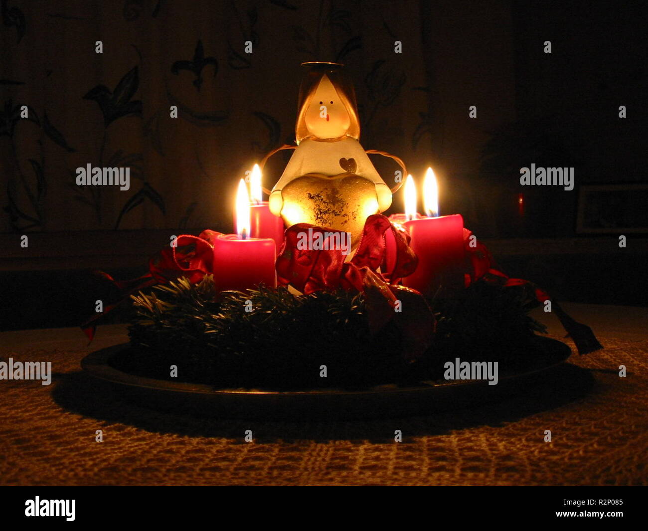 burning advent wreath Stock Photo - Alamy