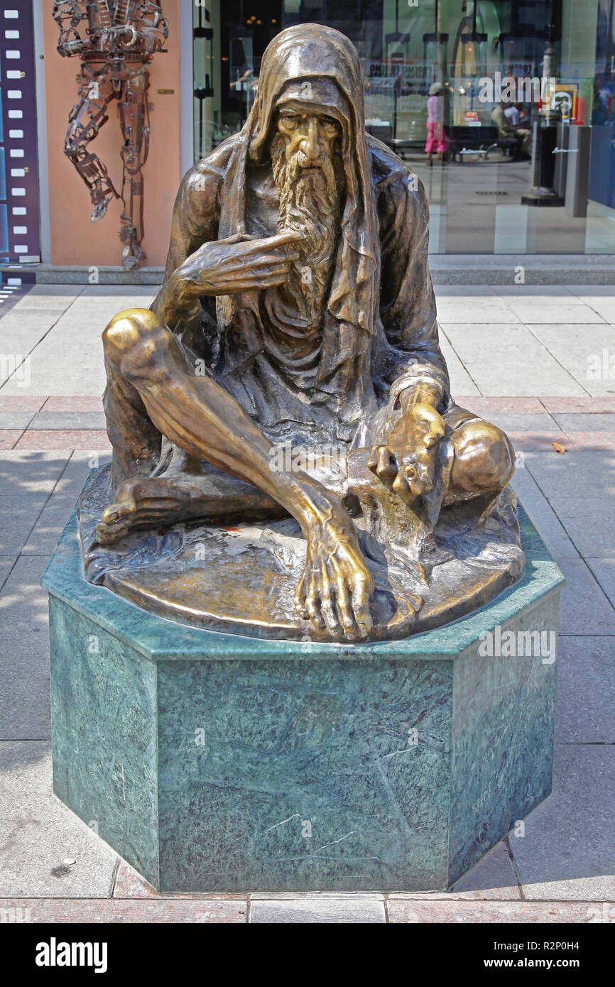 Hand and foot statue hi-res stock photography and images - Alamy