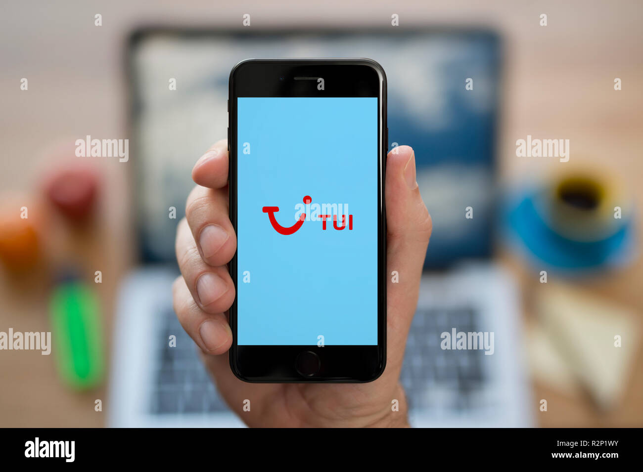 Tui brand hi-res stock photography and images - Alamy
