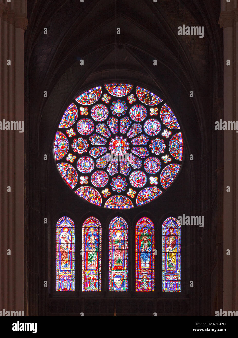 Chartres cathedral west rose window hi-res stock photography and images ...
