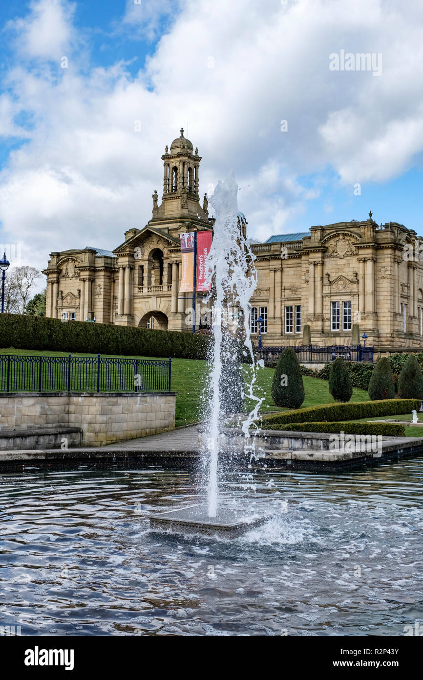 Lister park entrance hi-res stock photography and images - Alamy