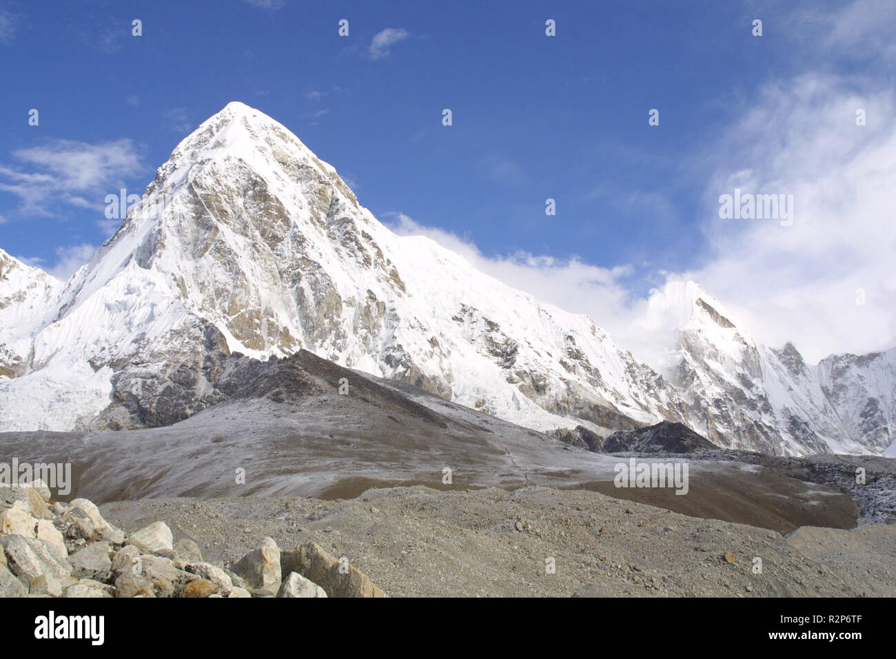 pumori and kala pattar - himalayas,nepal Stock Photo - Alamy