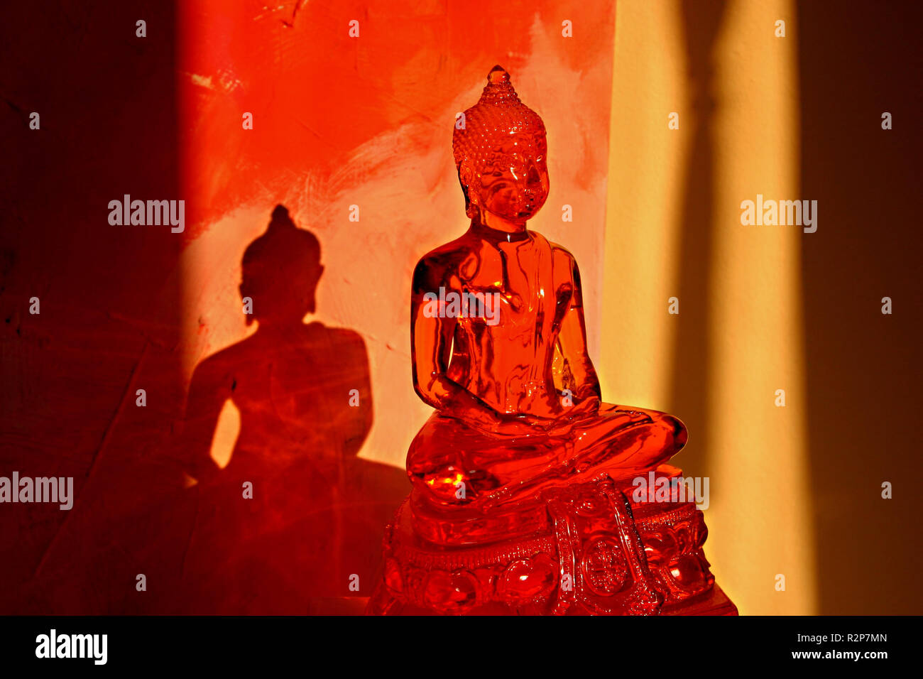 buddha statue made of glass Stock Photo - Alamy