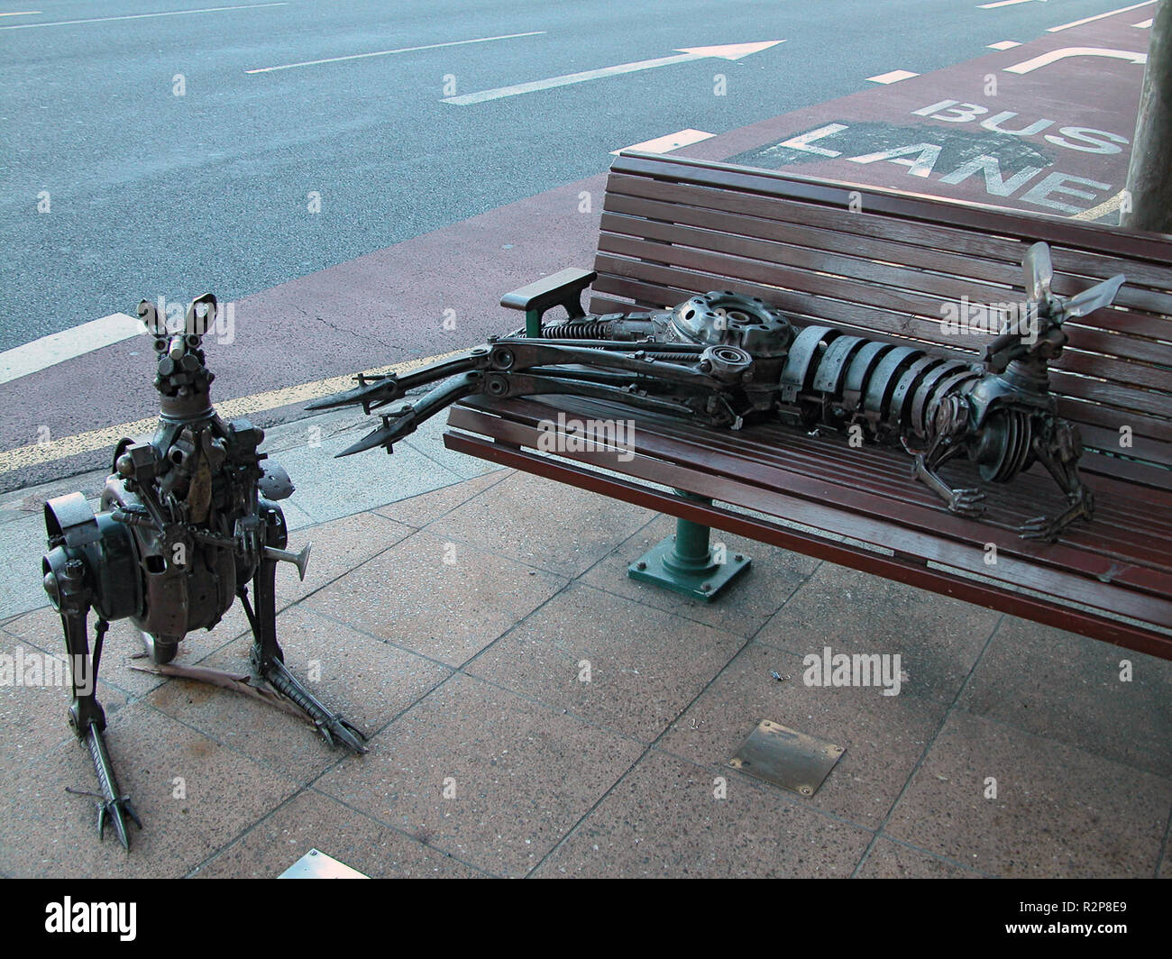 Kangaroo sculptures hi-res stock photography and images - Alamy