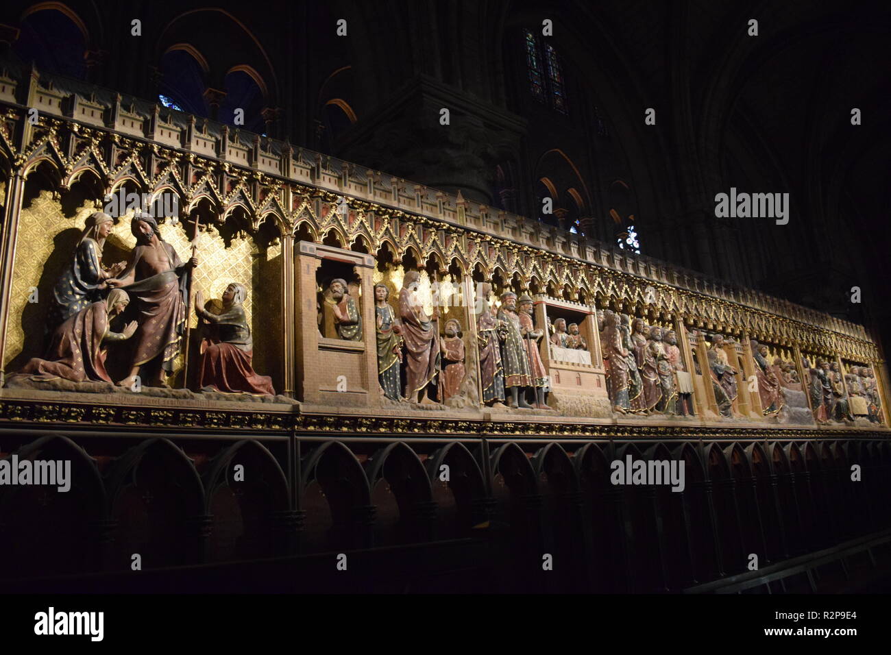 Musee du louvre inside of pyramid hi-res stock photography and images ...