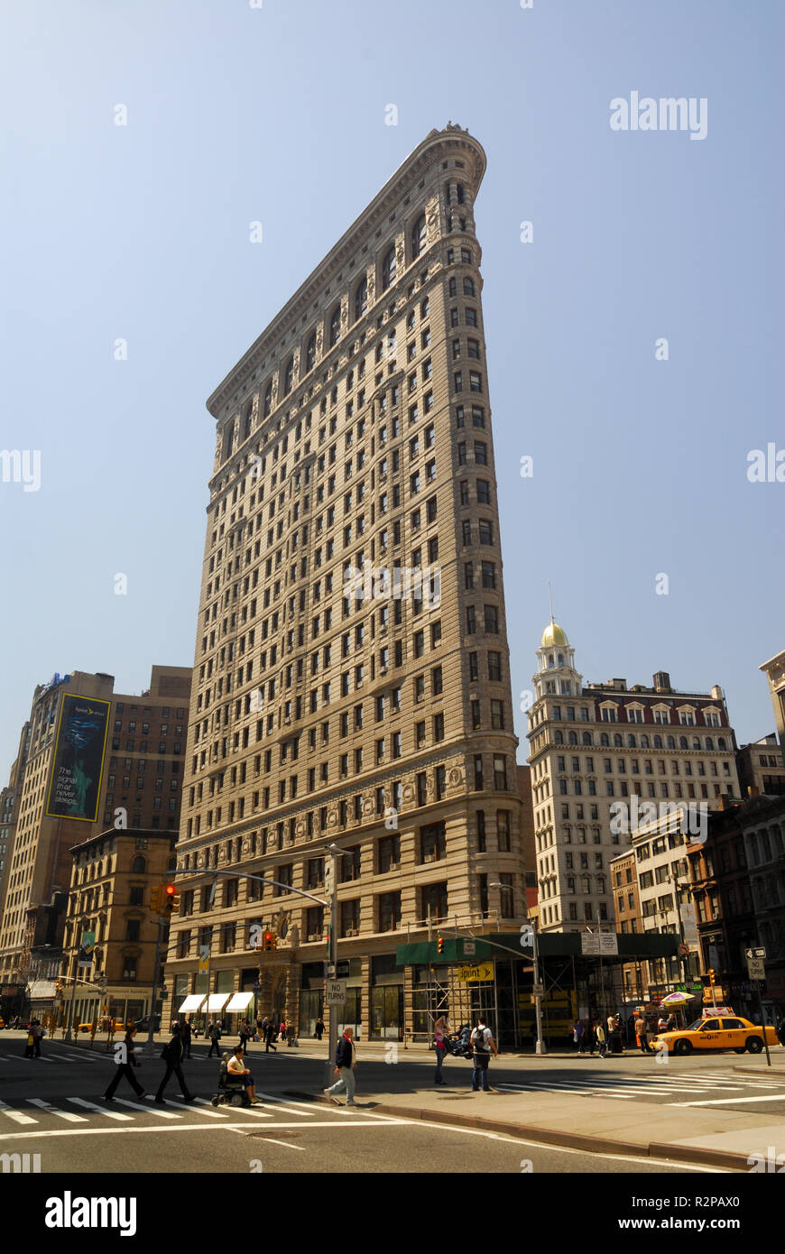 flatiron building in new york city Stock Photo - Alamy