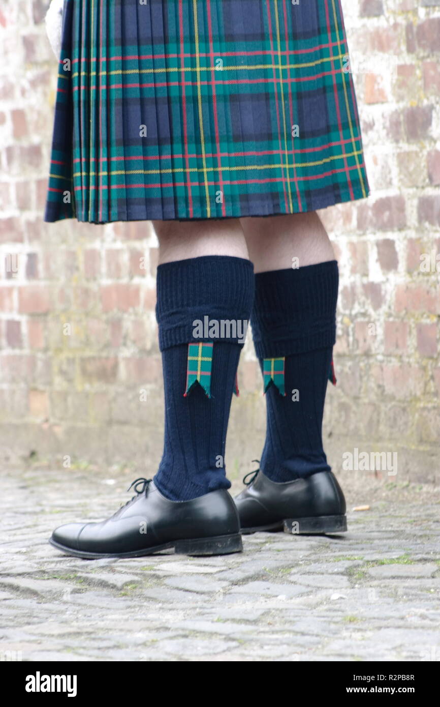 Legs and kilt hi-res stock photography and images - Alamy