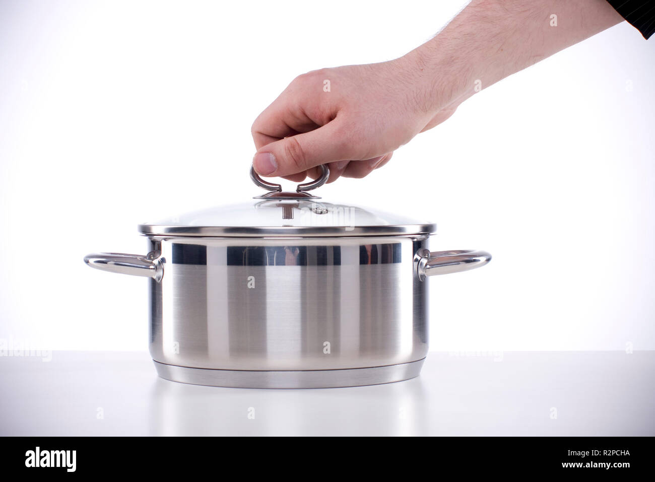 Kleiner topf hi-res stock photography and images - Alamy