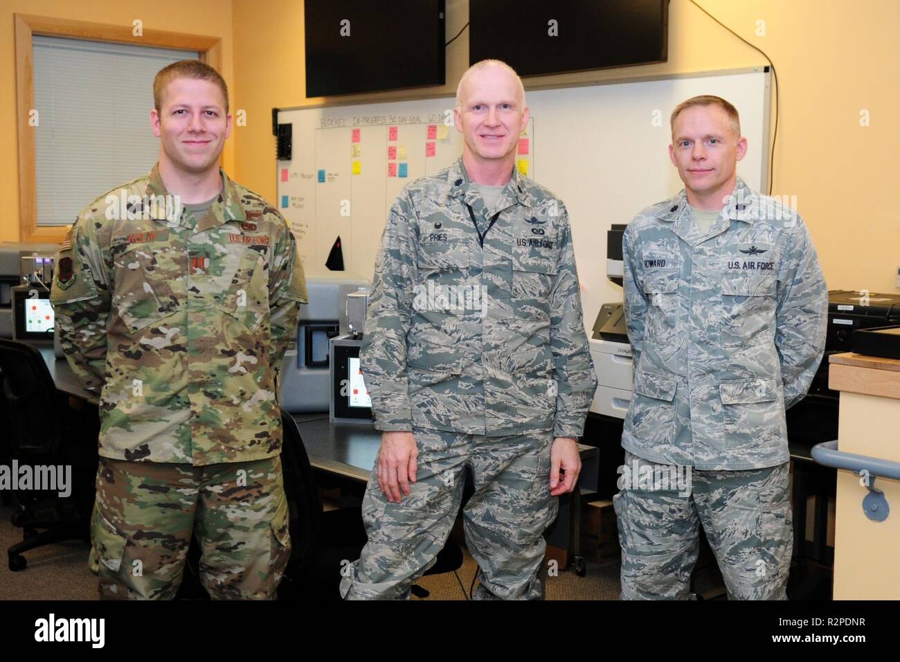 262nd cyberspace operations squadron hi-res stock photography and ...