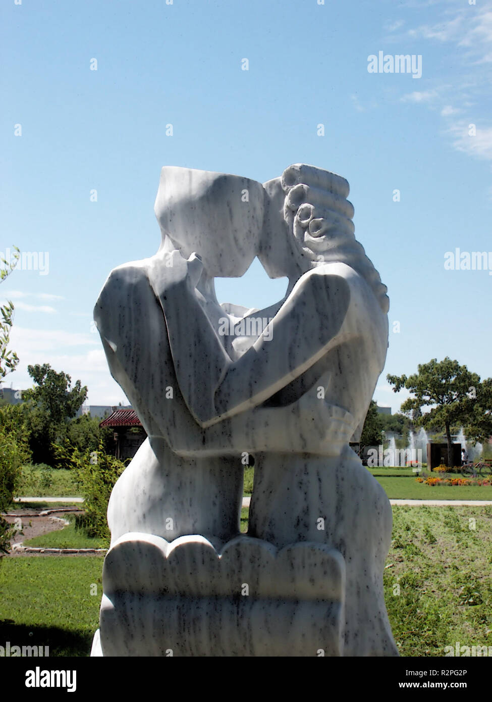 Woman statue hug hi-res stock photography and images - Alamy