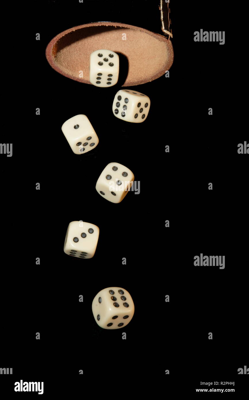 Toss box hi-res stock photography and images - Alamy