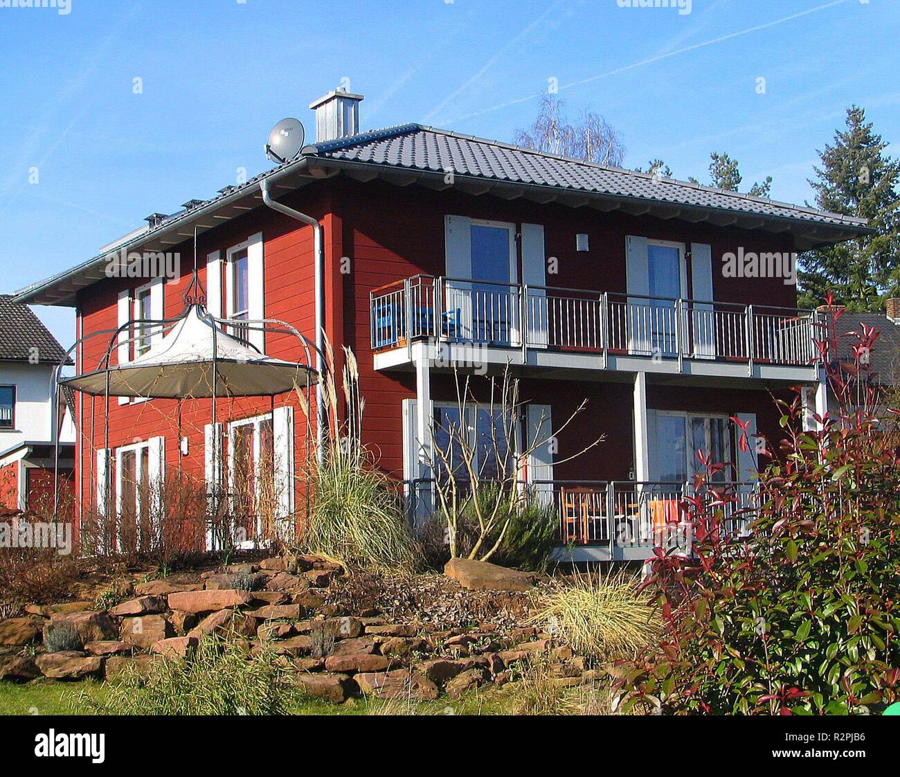 the red house Stock Photo - Alamy