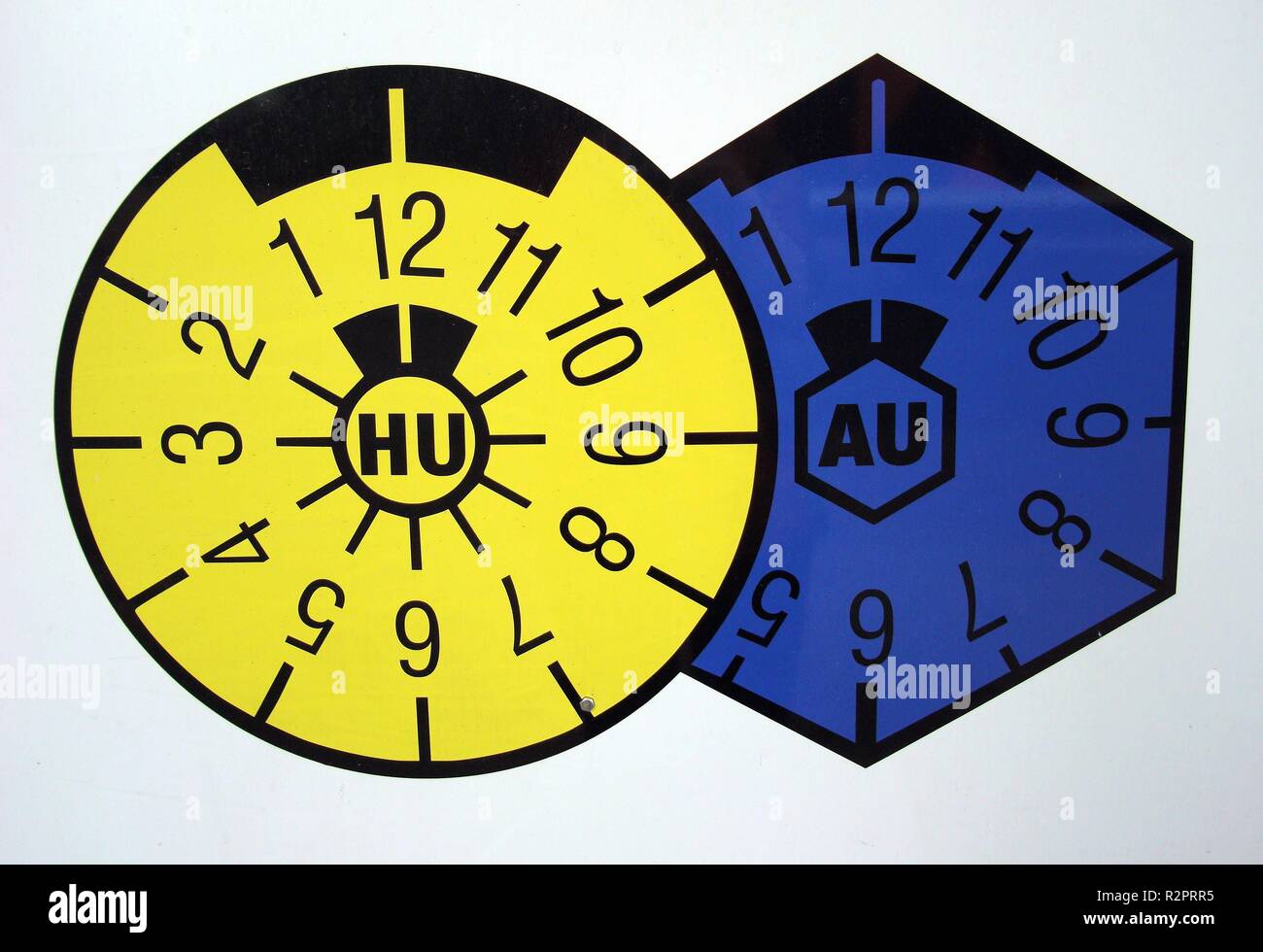 Yellow plaques hi-res stock photography and images - Alamy