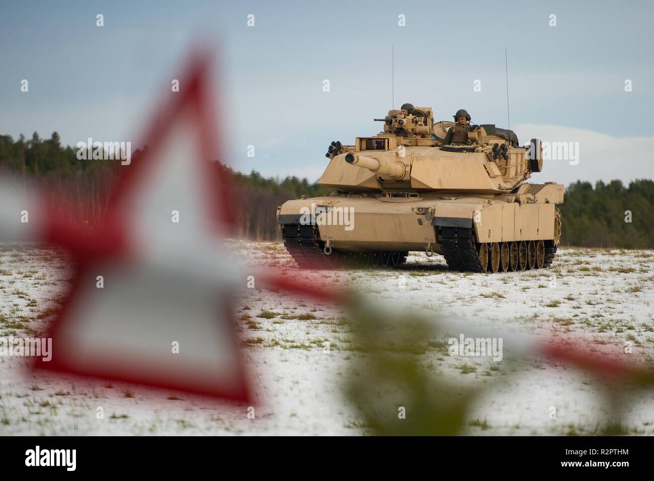 M1 abraham tank hi-res stock photography and images - Alamy