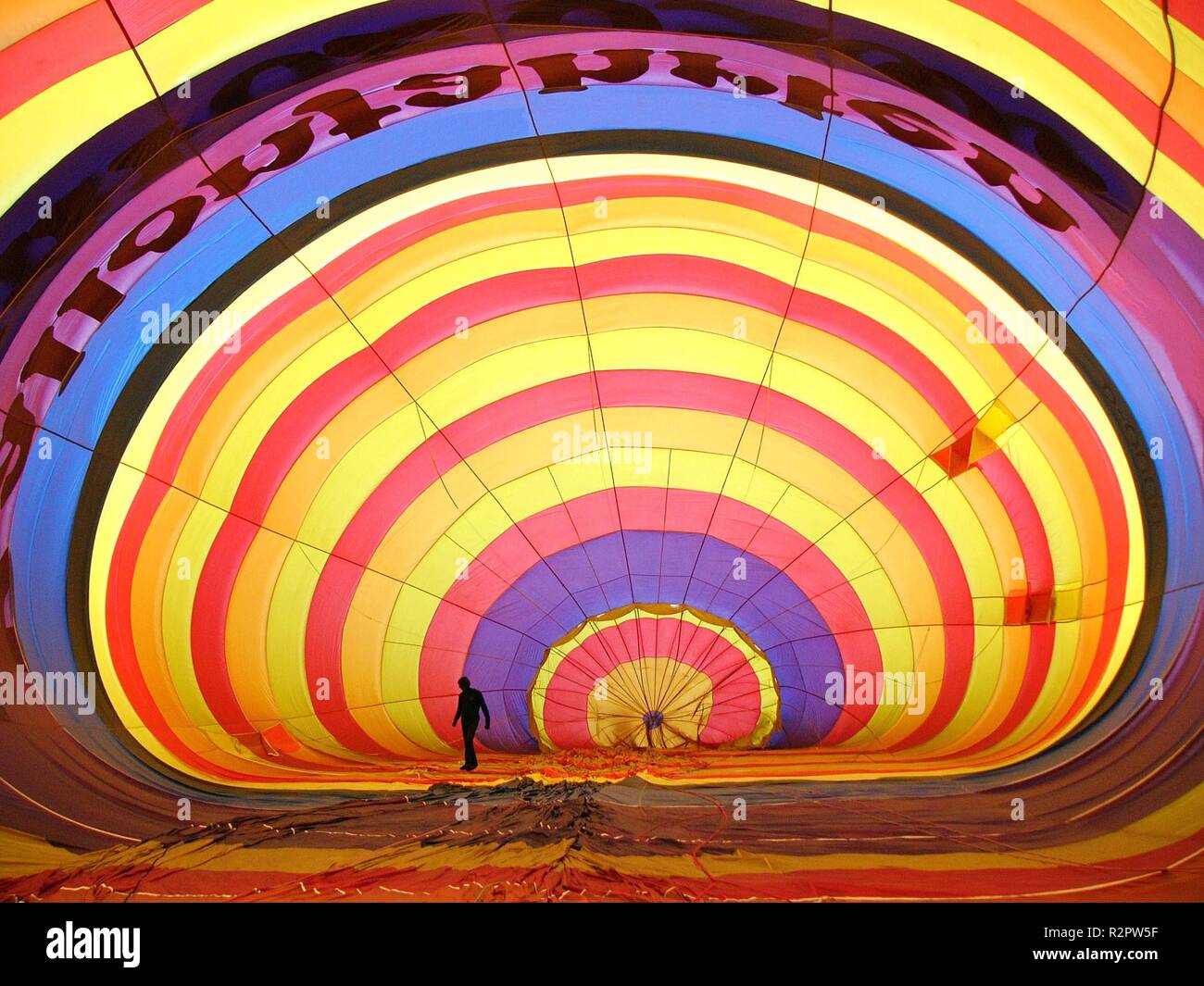 balloon envelope from inside - filling Stock Photo - Alamy