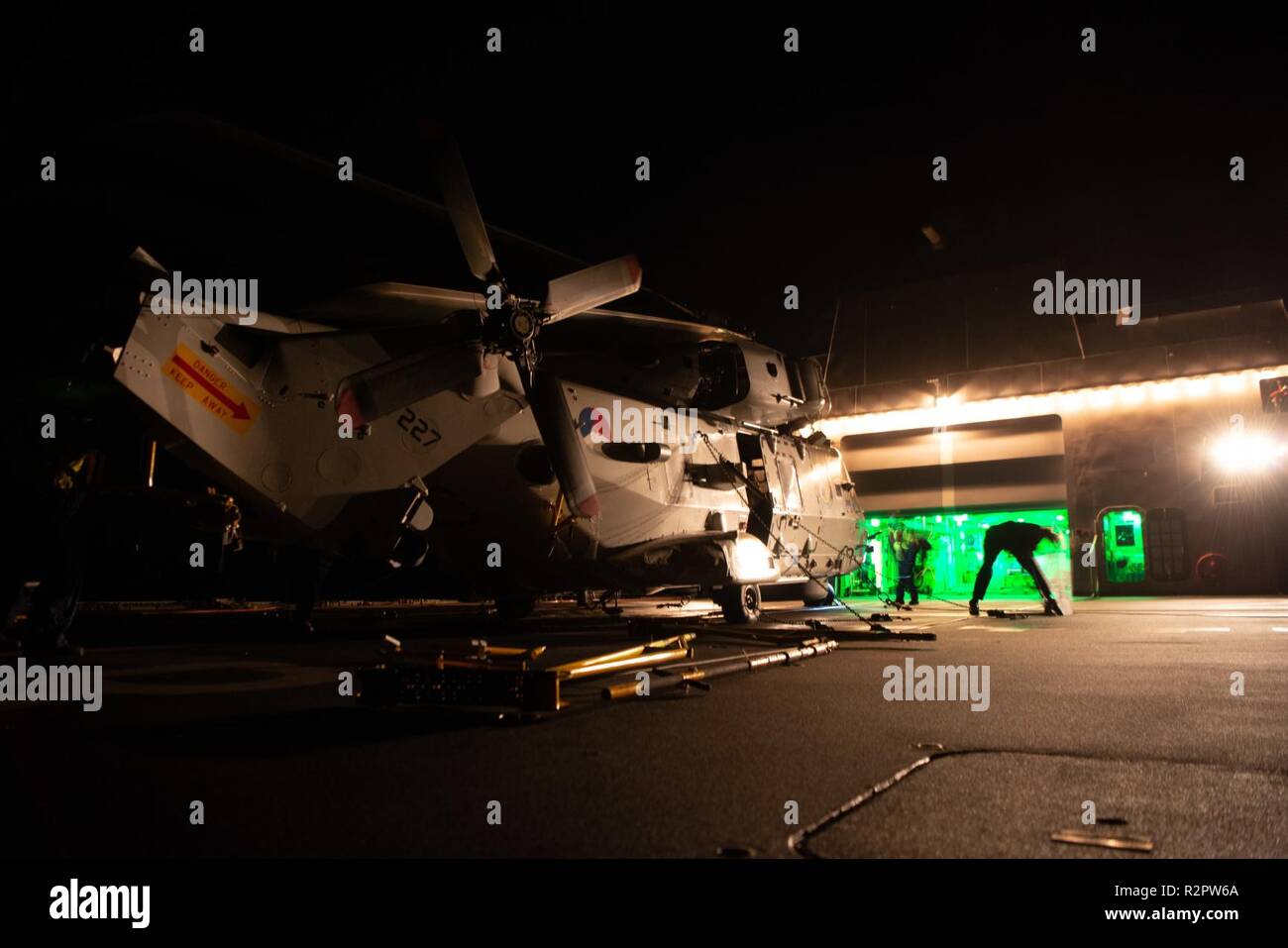 Asw exercises hi-res stock photography and images - Alamy