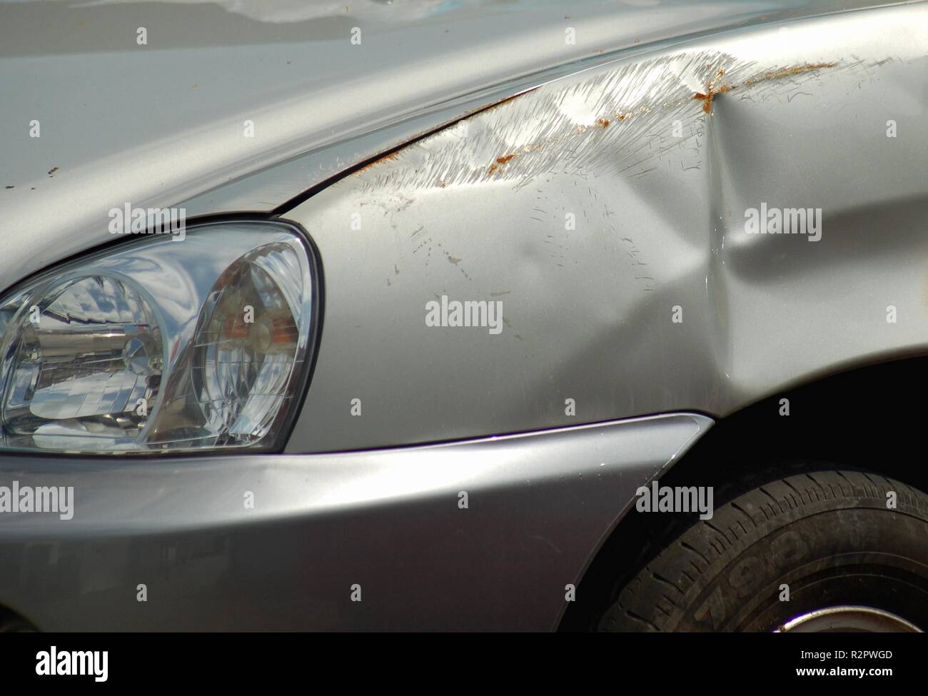 Sheet damage hi-res stock photography and images - Alamy