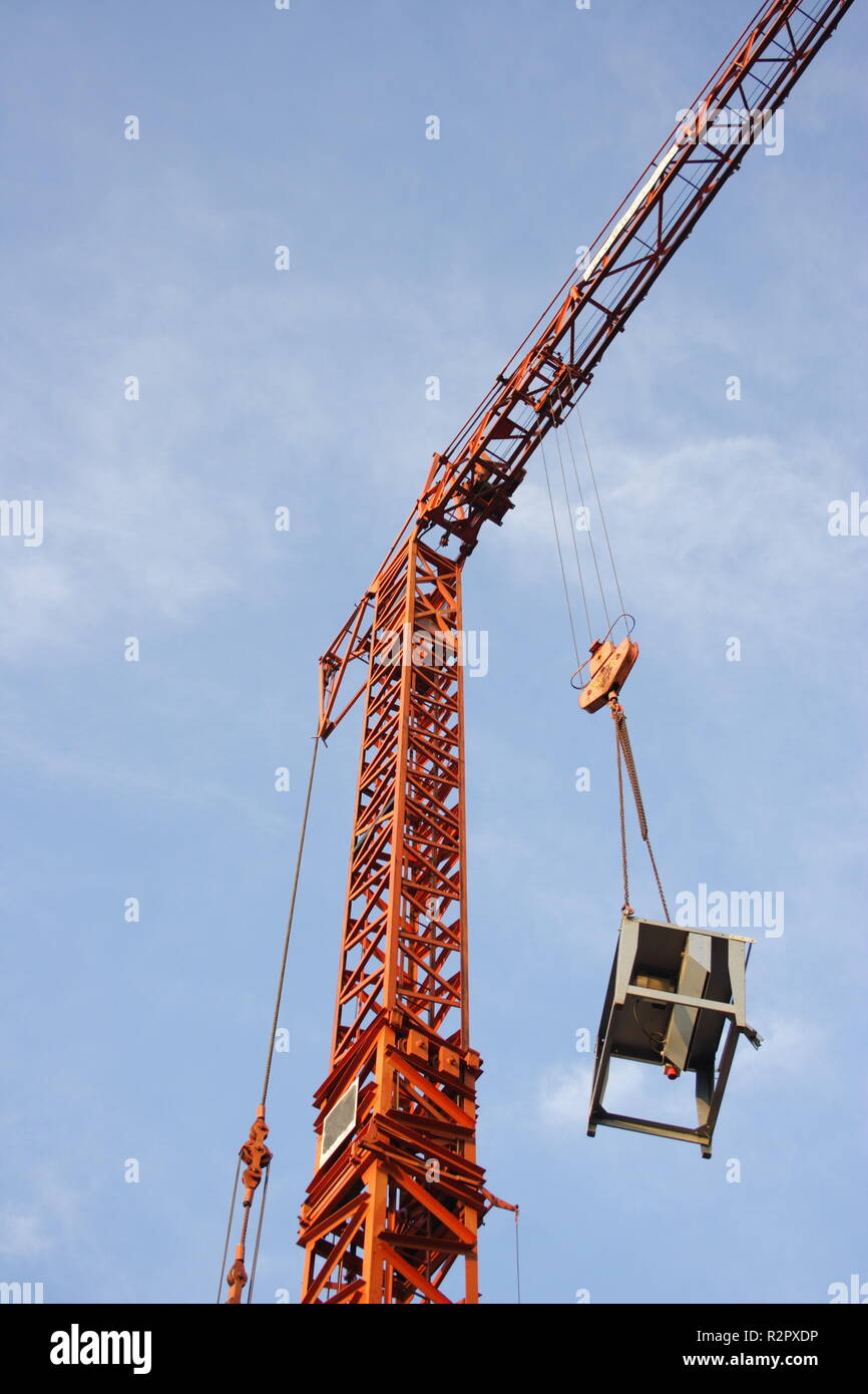 Crane ropes hi-res stock photography and images - Alamy