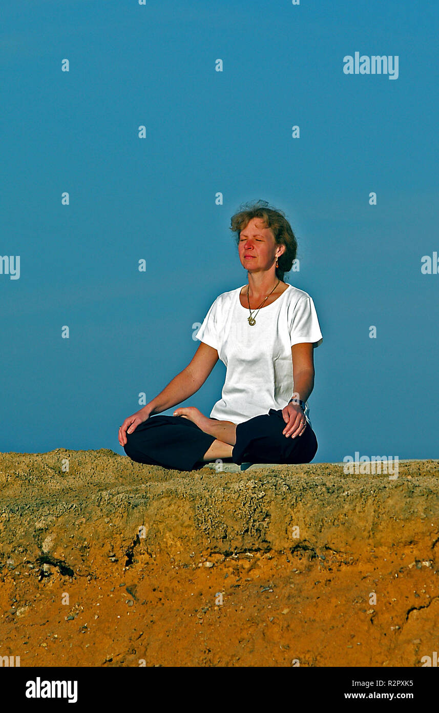 Lotussitz High Resolution Stock Photography and Images - Alamy