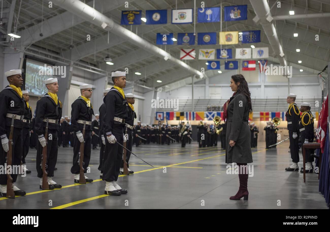 Navy boot camp graduation hi-res stock photography and images - Alamy