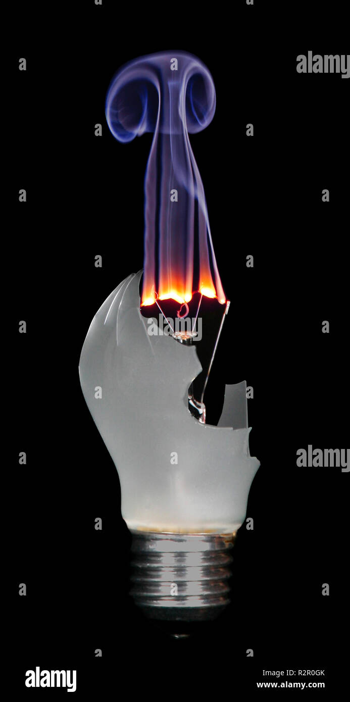 Blown lightbulb hi-res stock photography and images - Alamy