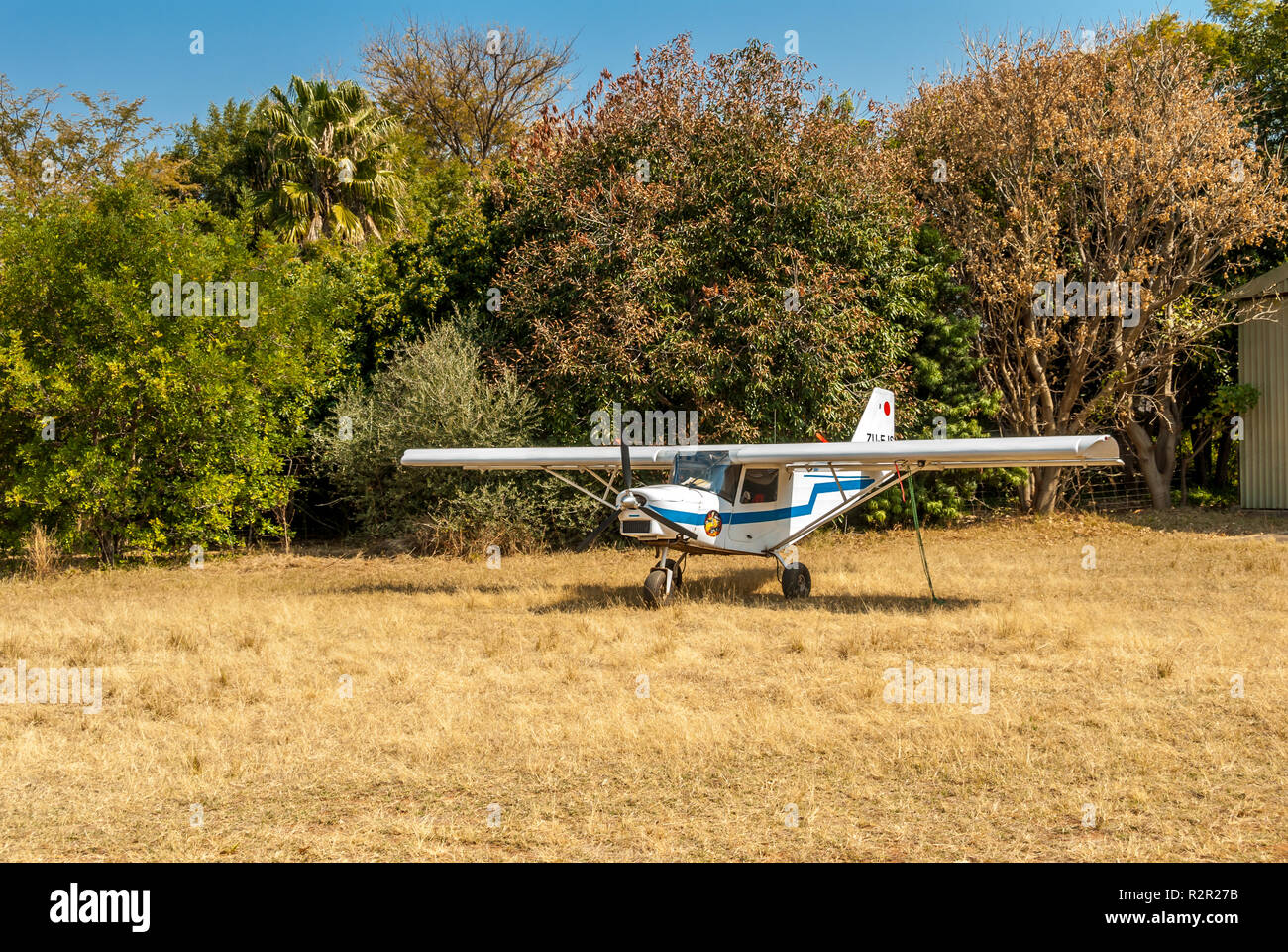 Kunkuru private lodge in the bush veld area of South Africa Stock Photo ...