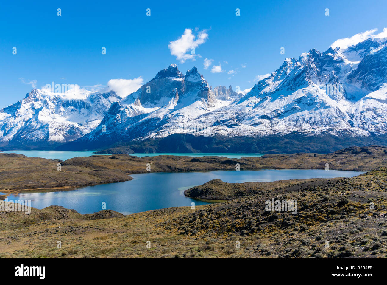 Turquoise lake chile hi-res stock photography and images - Alamy
