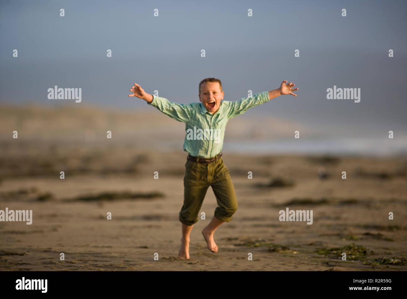 One full right left portrait hi-res stock photography and images - Alamy