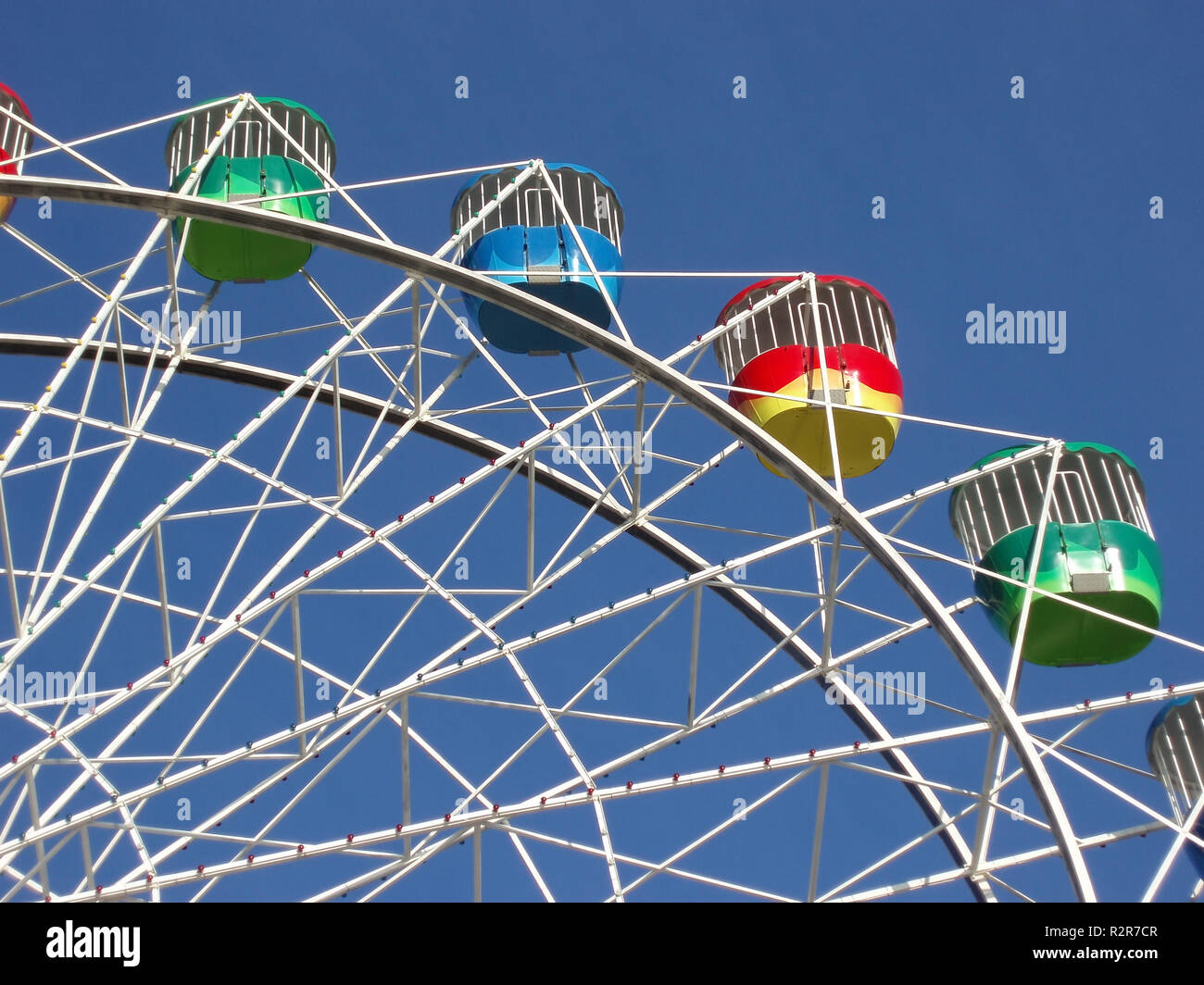 Extreme fairground ride hi-res stock photography and images - Alamy