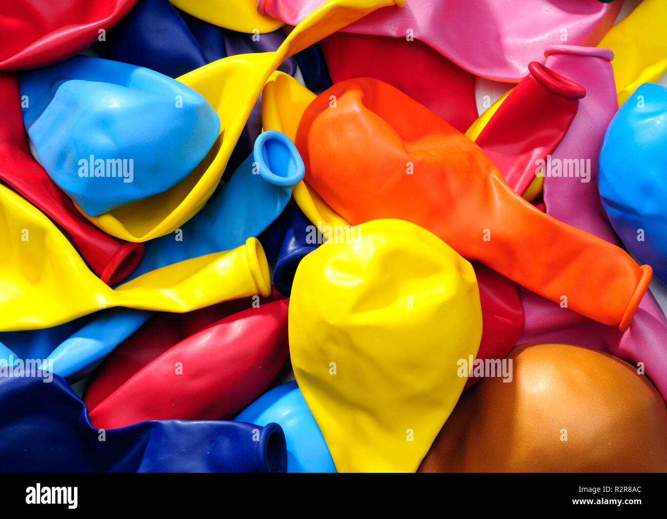Birthday balloon deflated hi-res stock photography and images - Alamy