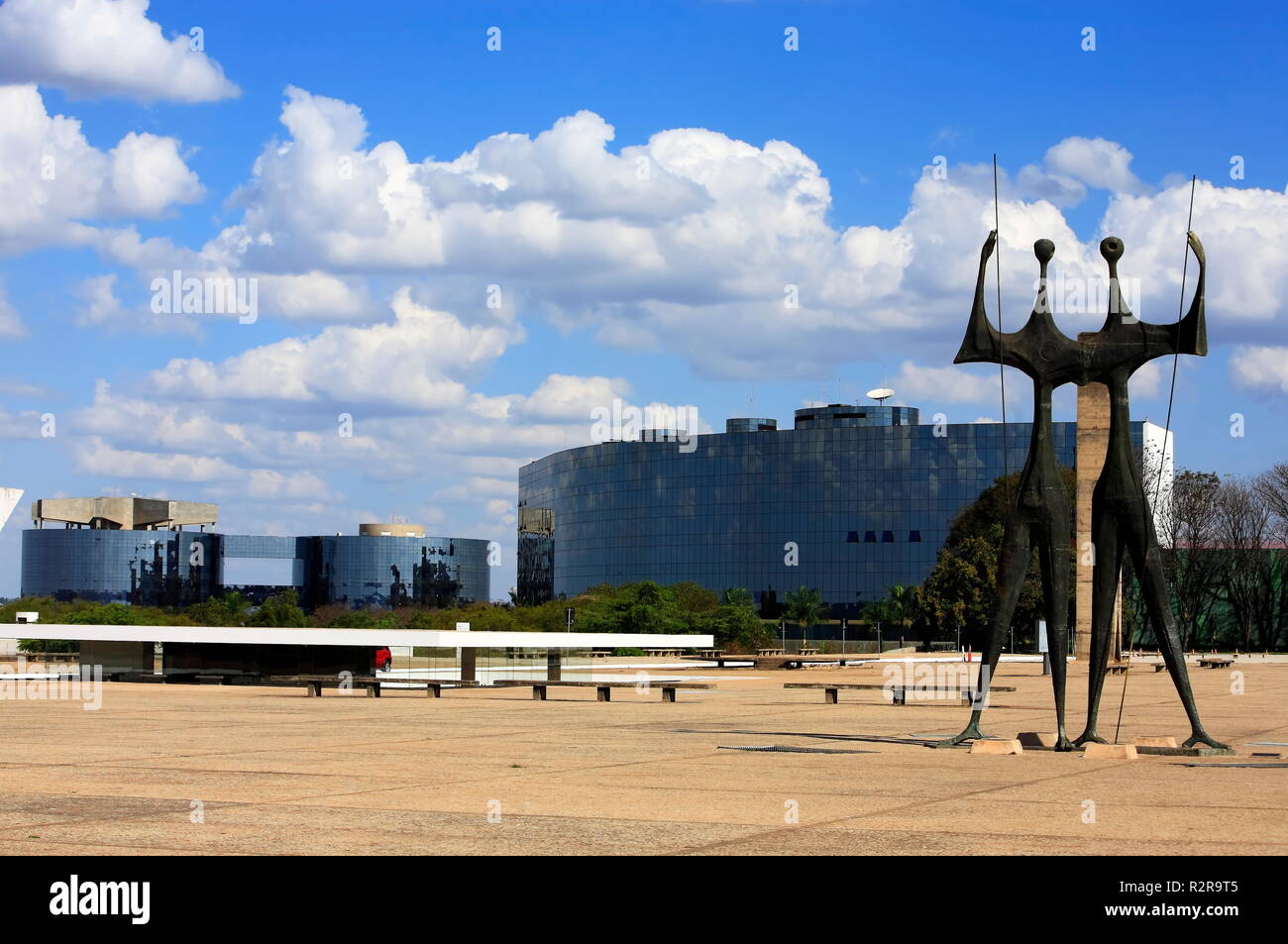 Os candangos hi-res stock photography and images - Alamy