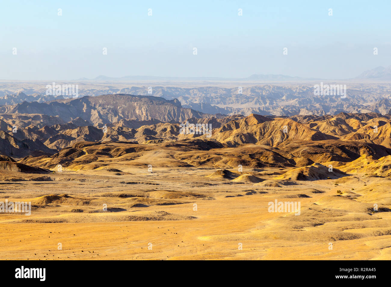 The dry and arid Namib desert in the Namibian Skeleton coast Stock ...