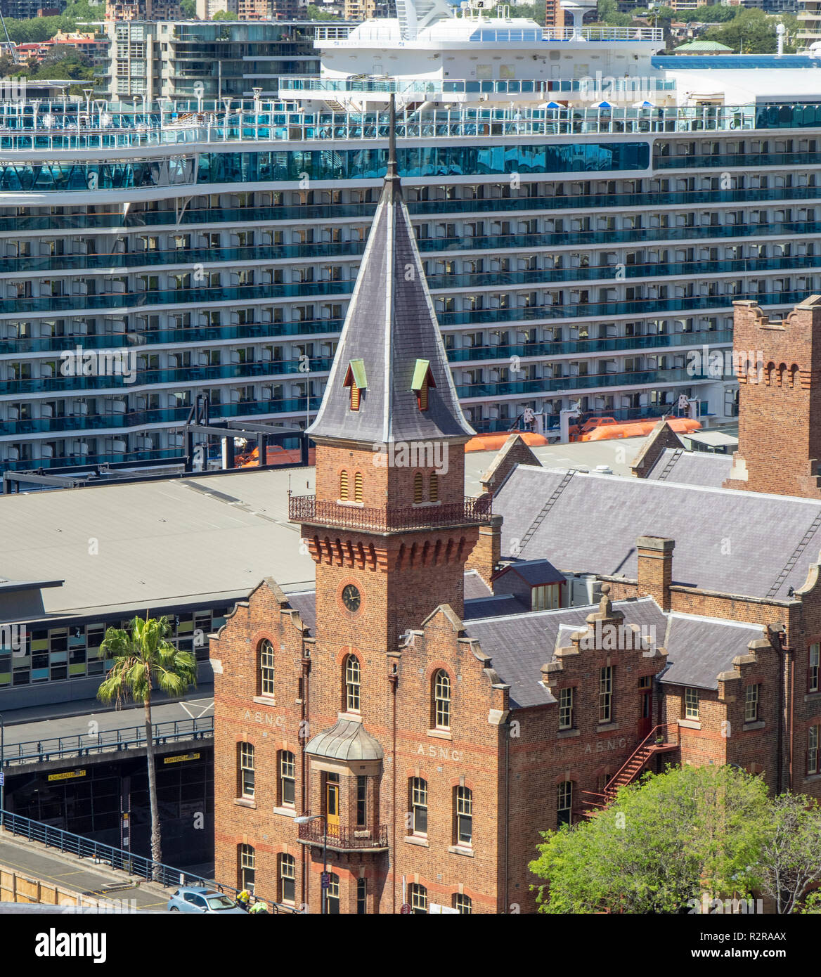 ASN Co Building now an Art Gallery for Ken Done artworks in the Rocks ...